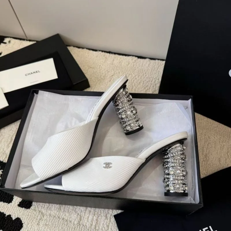 Accurate model Chanel Sandals