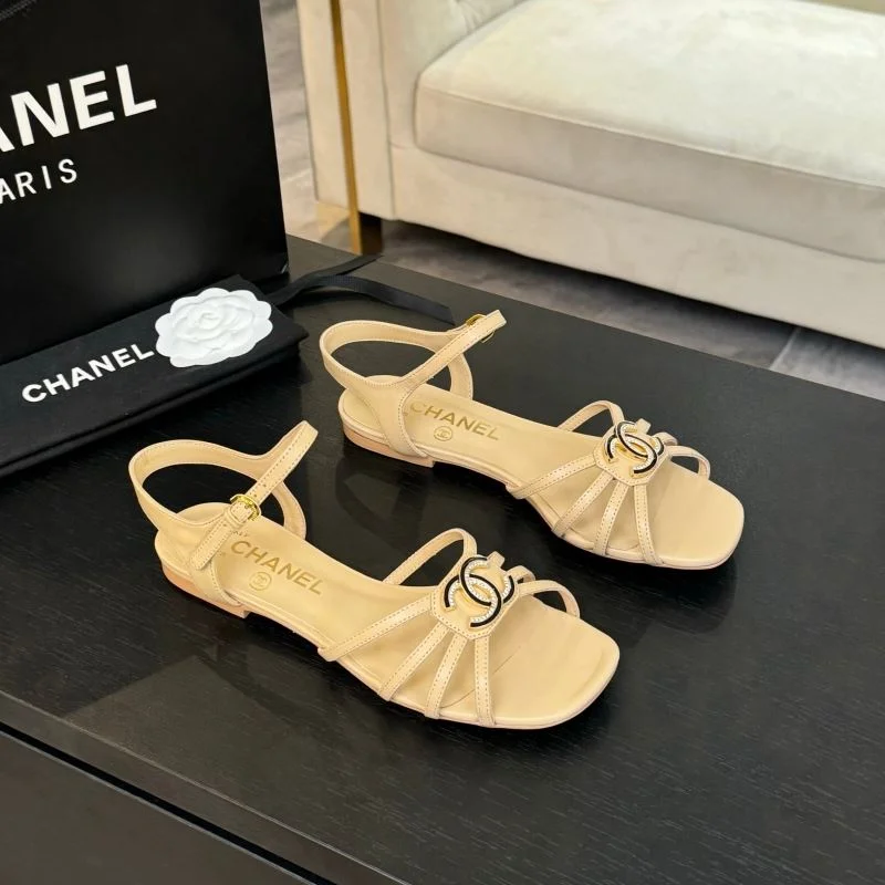 Low-cost Chanel Sandals
