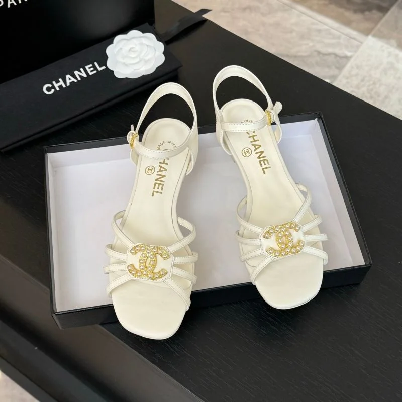 Low-cost Chanel Sandals