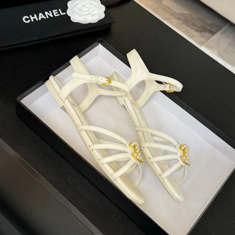Low-cost Chanel Sandals