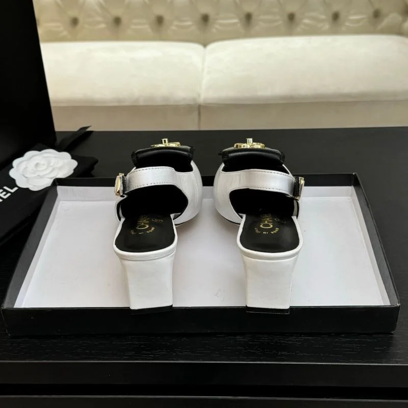 Exact replica Chanel Sandals