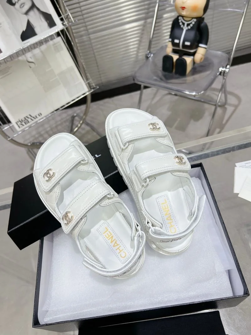 Accurate model Chanel Sandals