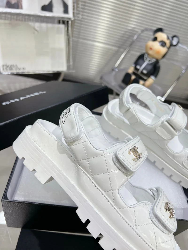 Accurate model Chanel Sandals