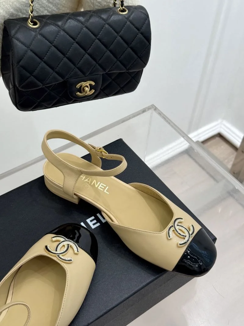 Low-cost Chanel Sandals