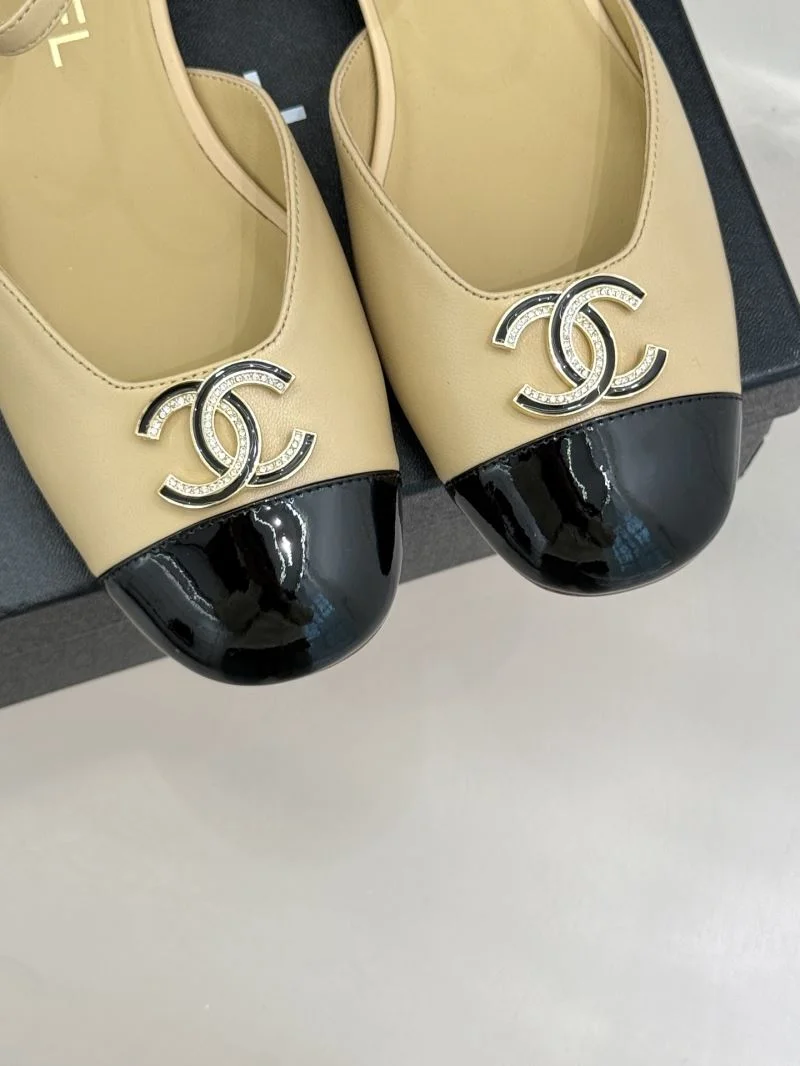 Low-cost Chanel Sandals
