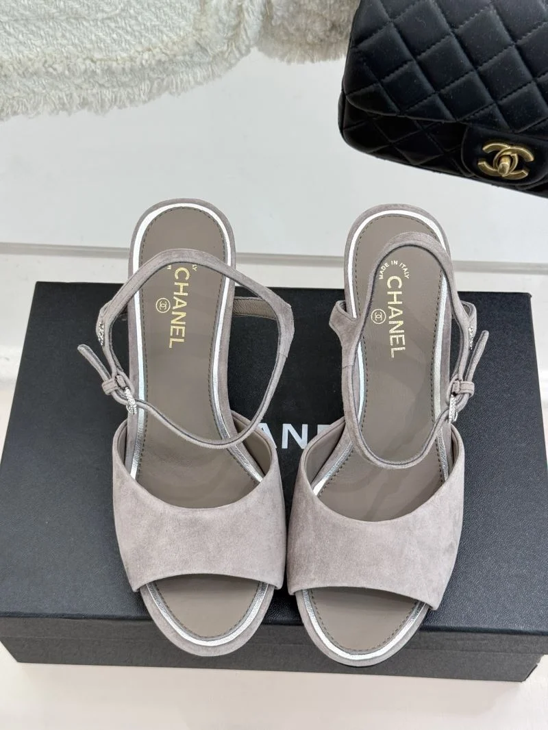 Low-cost Chanel Sandals