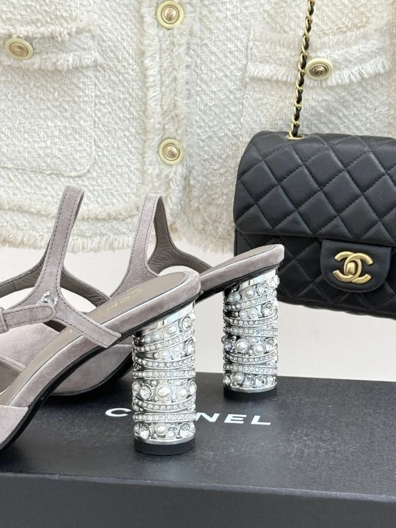 Low-cost Chanel Sandals