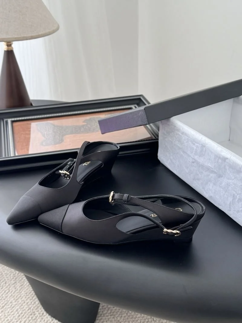 Inexpensive Chanel Sandals