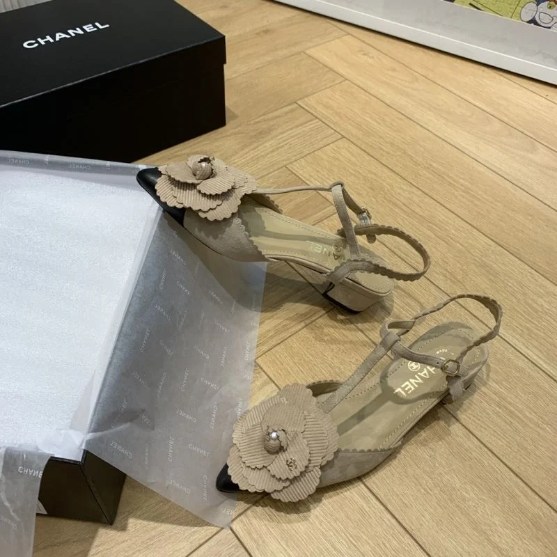 Low-cost Chanel Sandals
