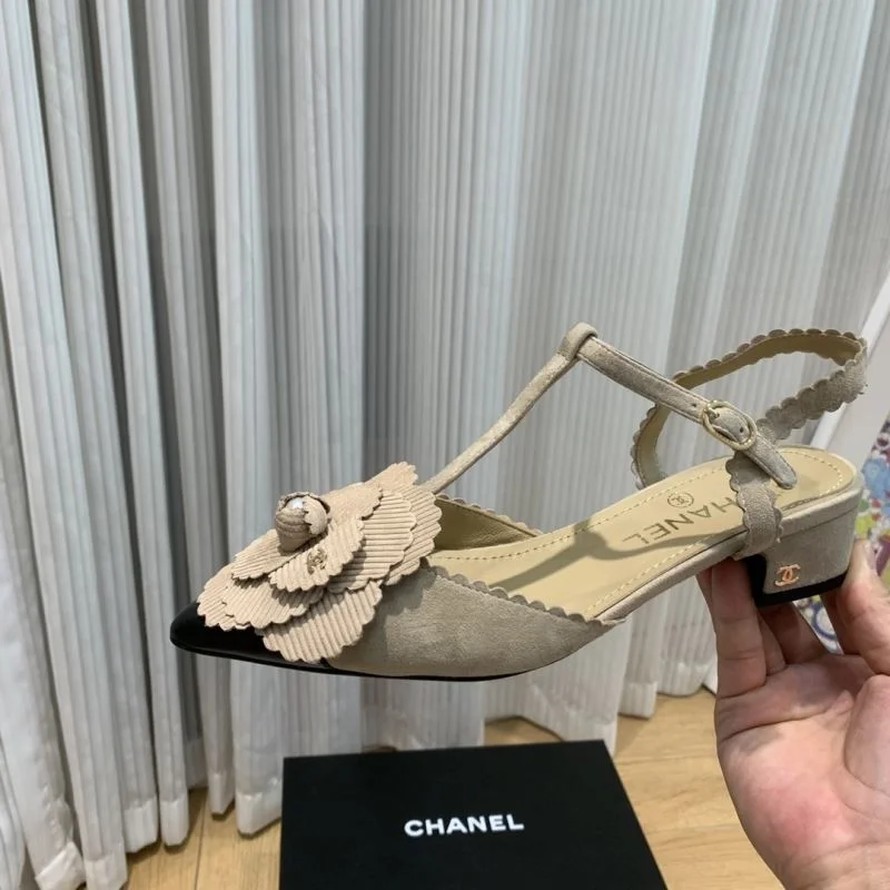 Low-cost Chanel Sandals