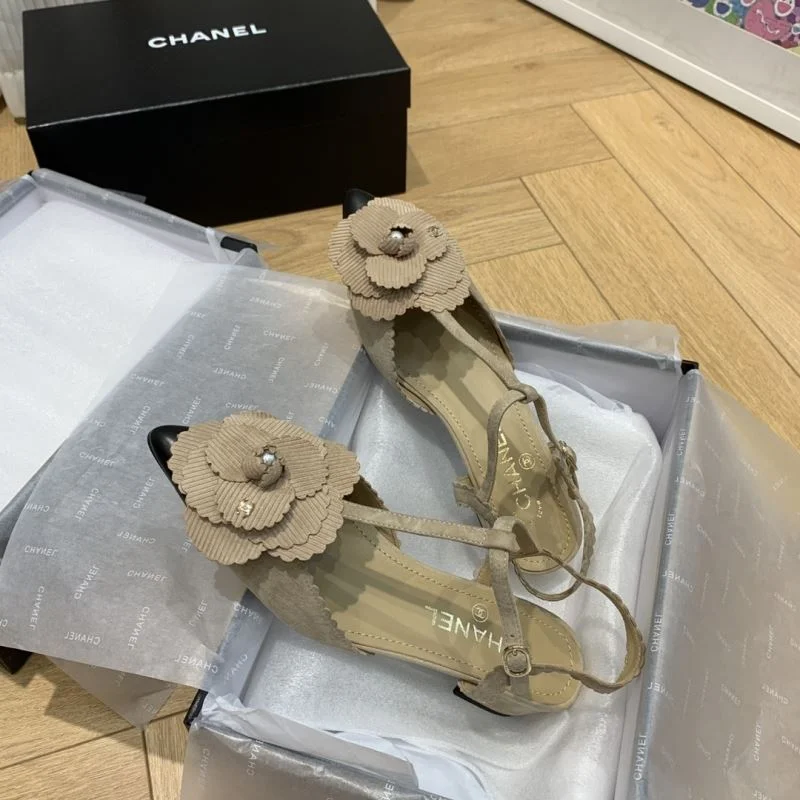 Low-cost Chanel Sandals