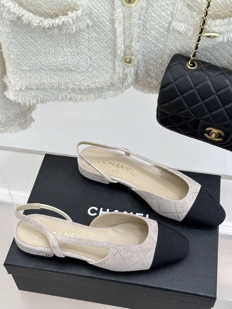 Low-cost Chanel Sandals