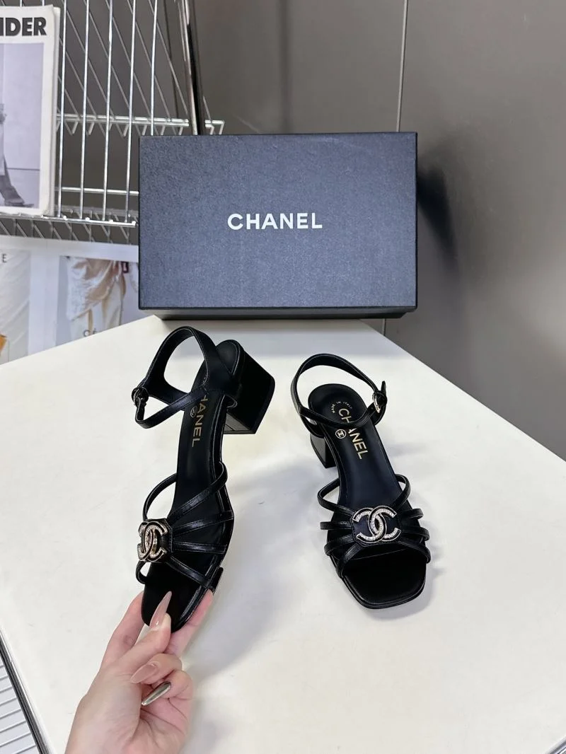 Low-cost Chanel Sandals