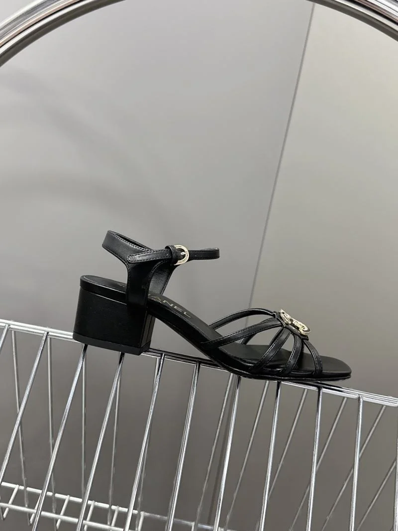 Low-cost Chanel Sandals