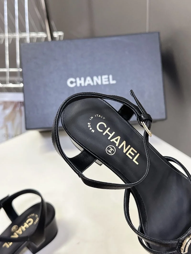 Low-cost Chanel Sandals