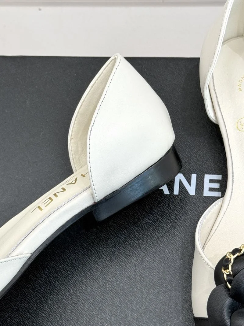Low-cost Chanel Sandals