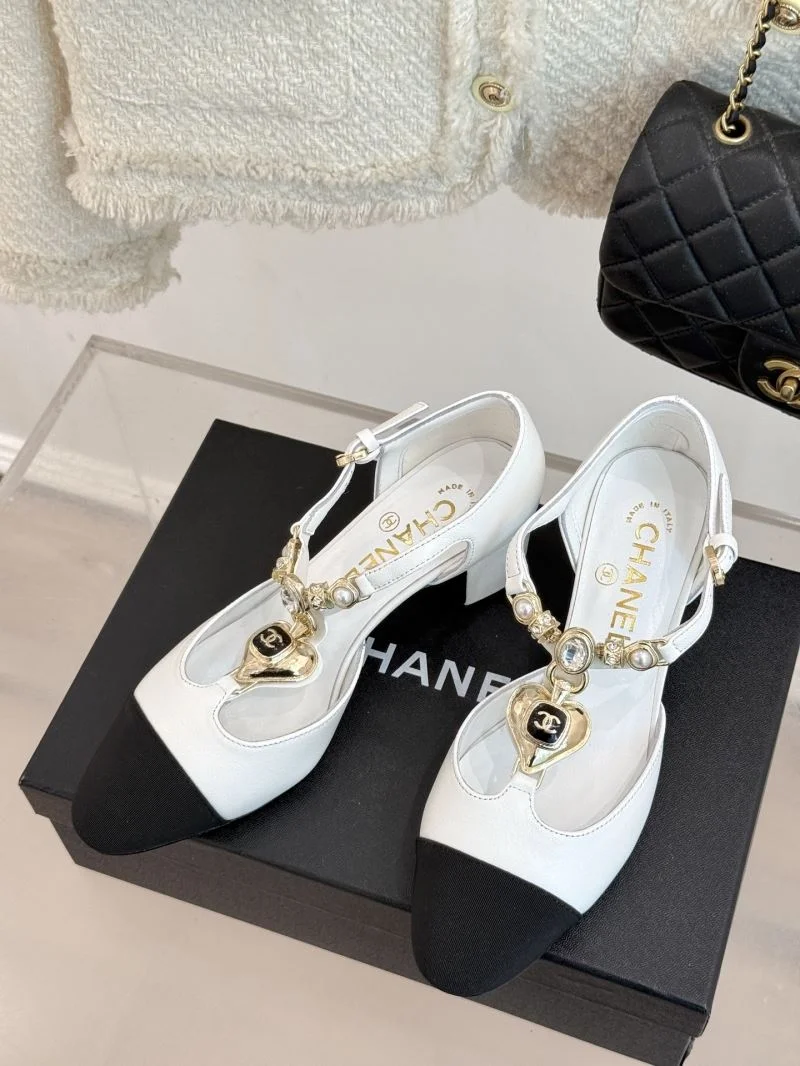 Accurate model Chanel Sandals