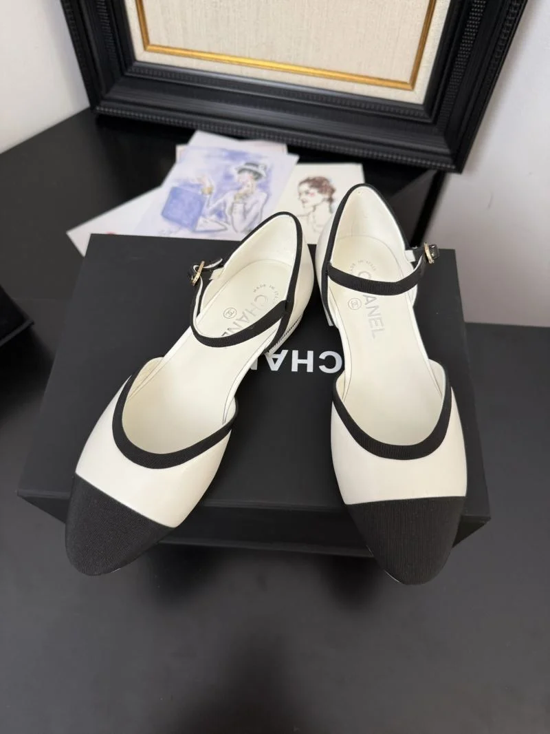 Accurate model Chanel Sandals