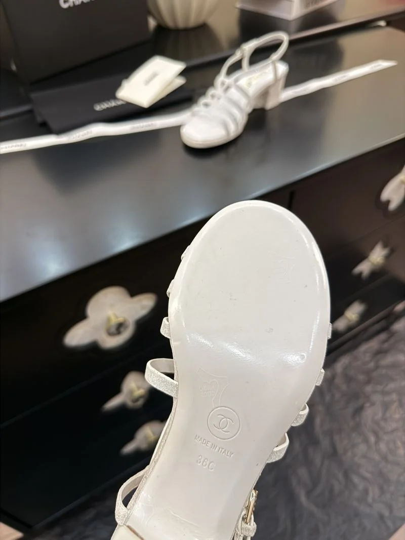 Low-cost Chanel Sandals