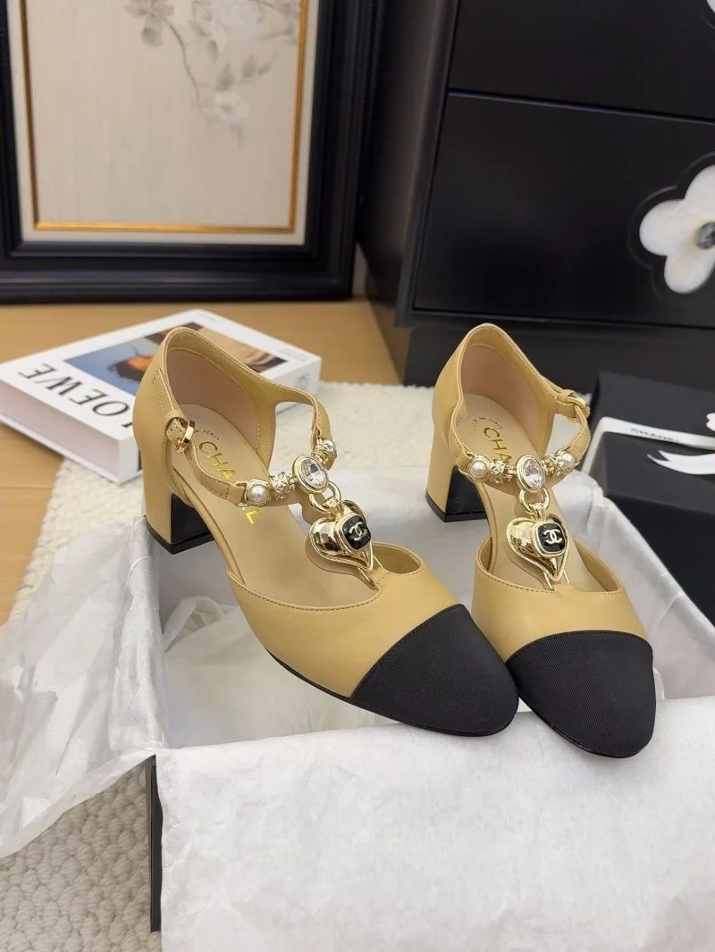 Bargain Chanel Sandals