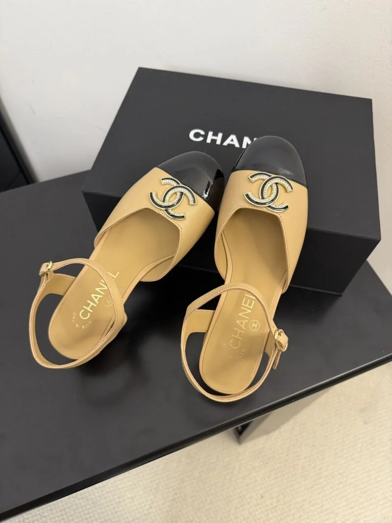 Low-cost Chanel Sandals