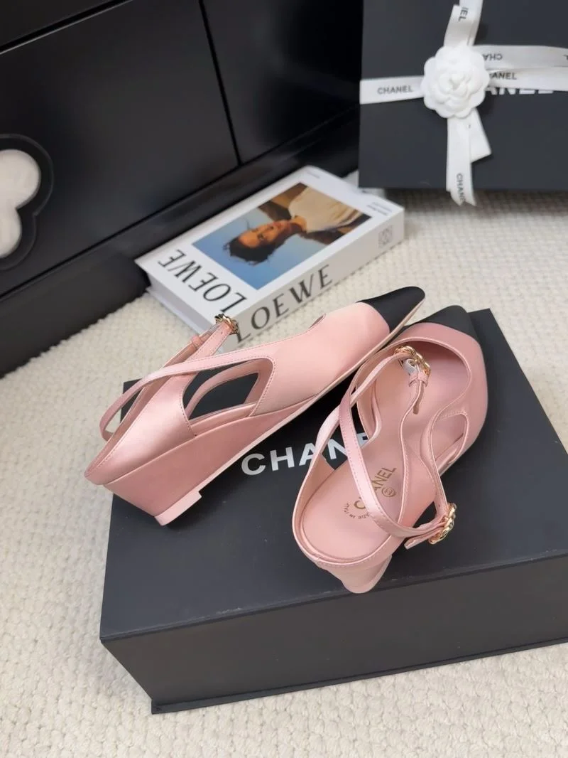 Accurate model Chanel Sandals