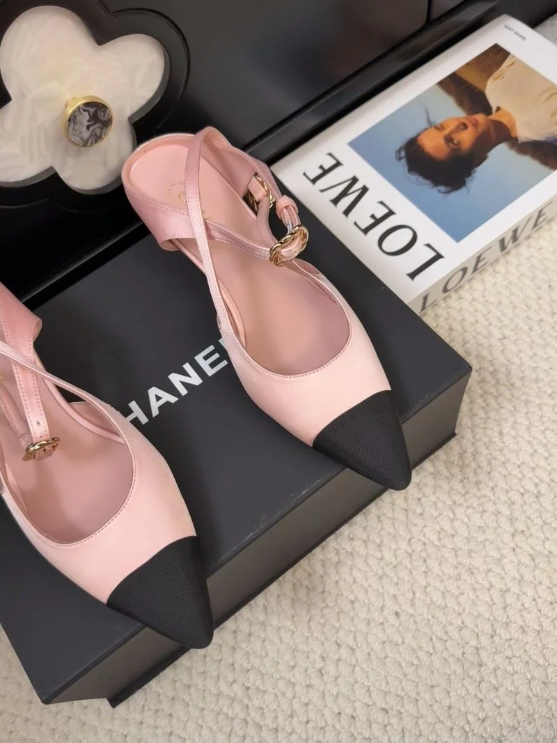 Accurate model Chanel Sandals