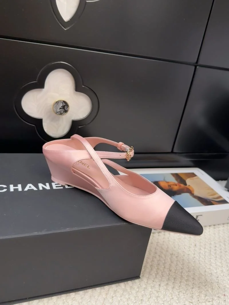 Accurate model Chanel Sandals