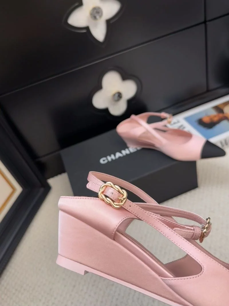 Accurate model Chanel Sandals
