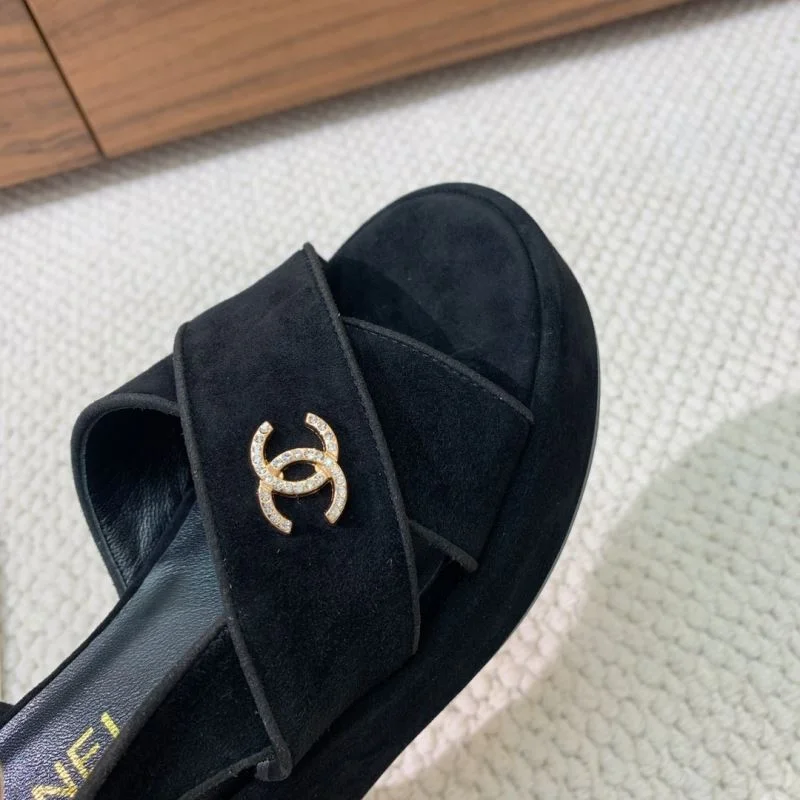 Low-cost Chanel Sandals