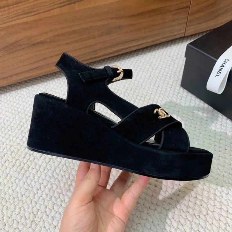 Low-cost Chanel Sandals
