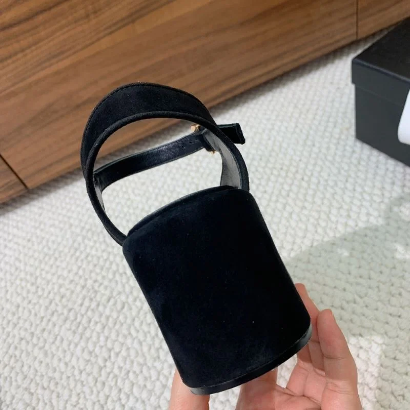 Low-cost Chanel Sandals