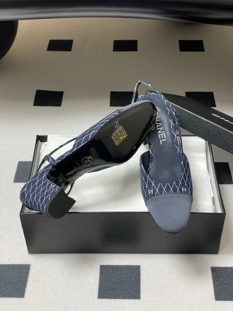 Low-cost Chanel Sandals