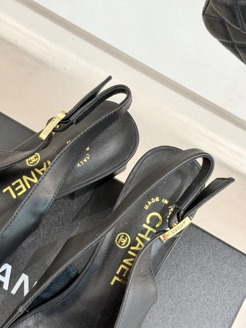 Accurate model Chanel Sandals