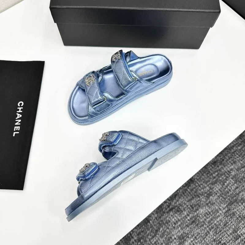 Low-cost Chanel Sandals
