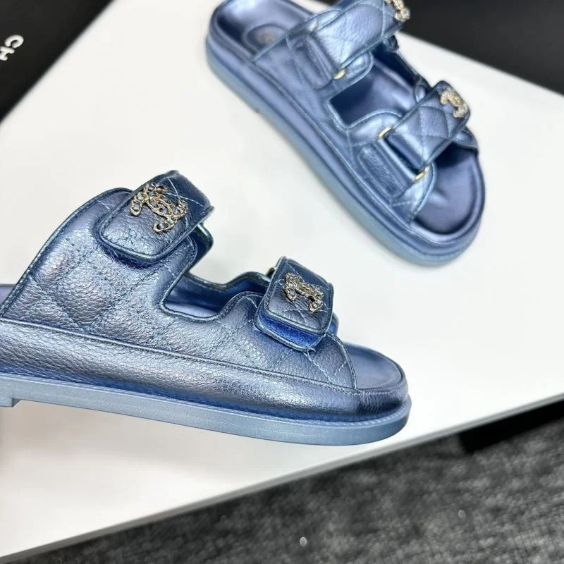 Low-cost Chanel Sandals