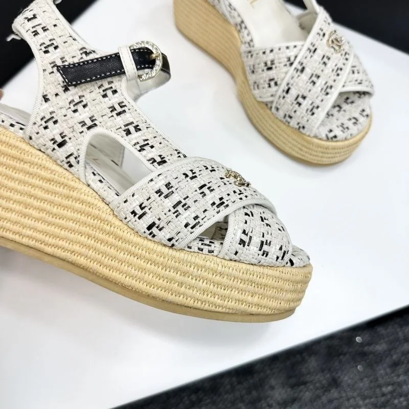 Low-cost Chanel Sandals