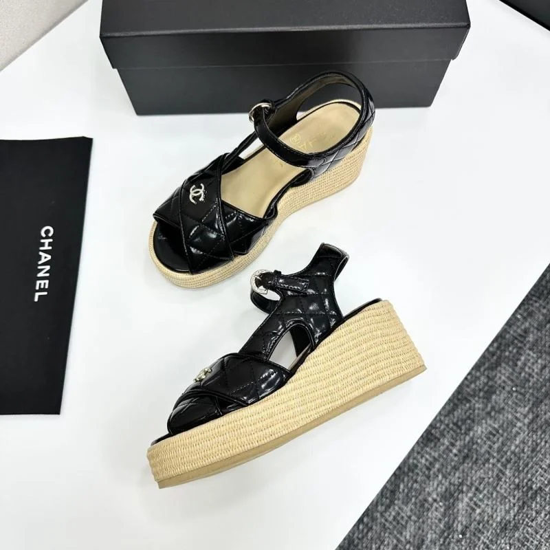 Accurate model Chanel Sandals
