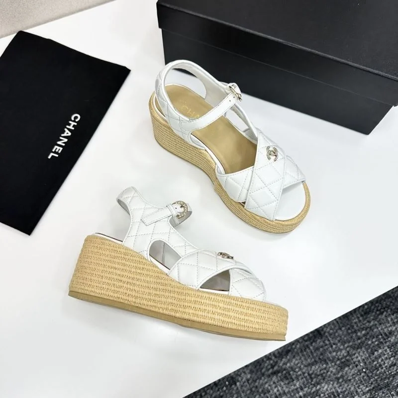 Low-cost Chanel Sandals