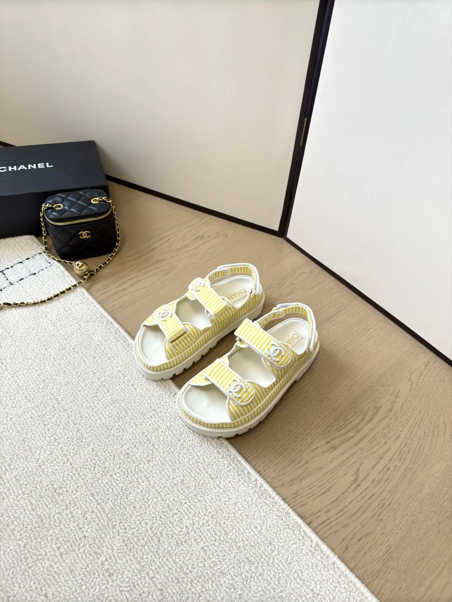Inexpensive Chanel Sandals