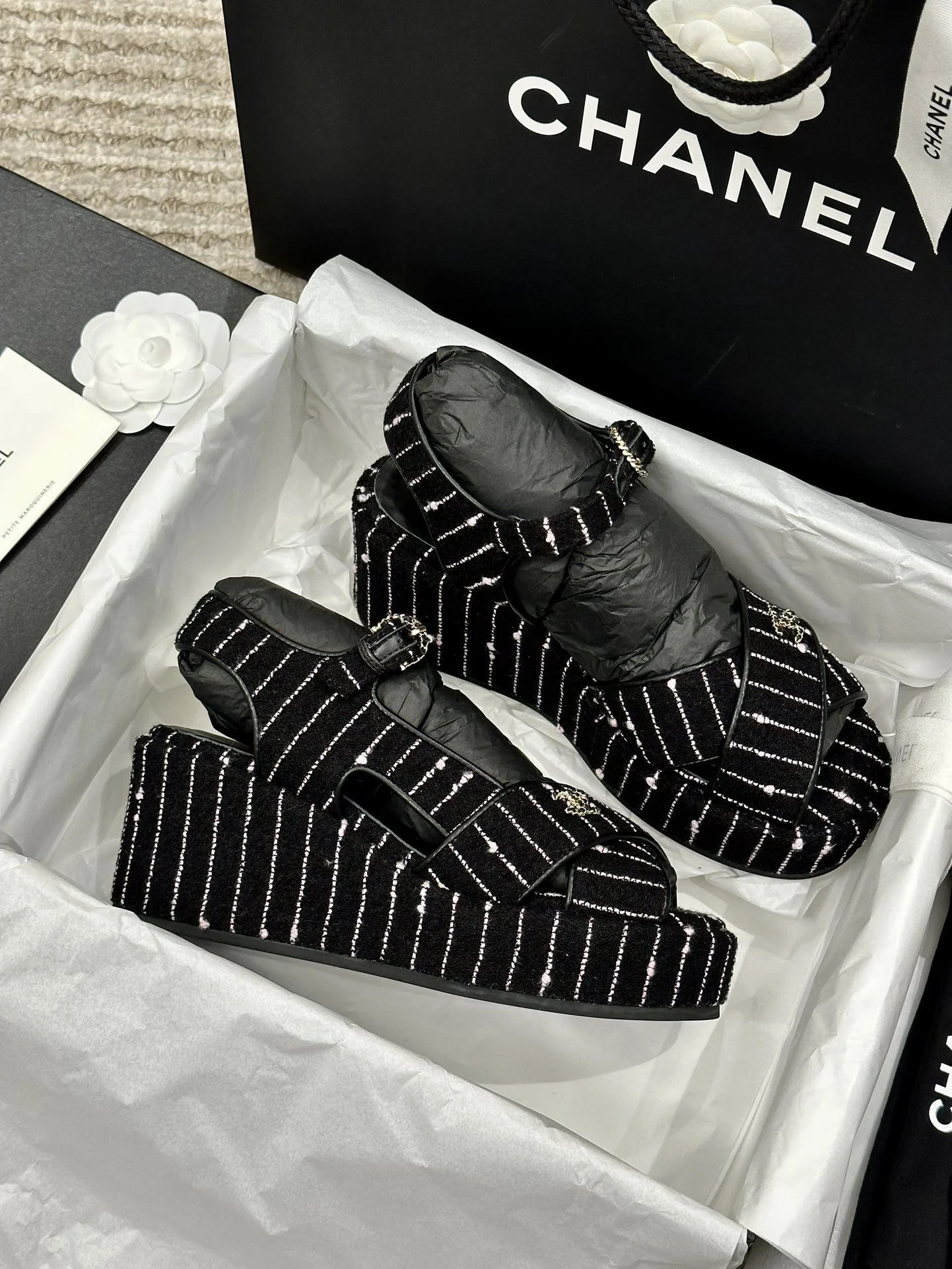 Low-cost Chanel Sandals