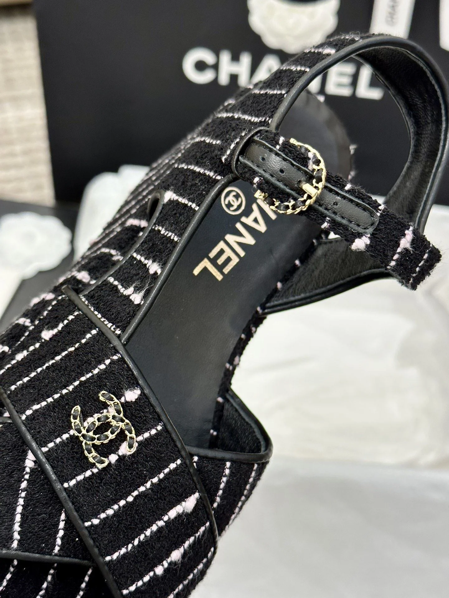 Low-cost Chanel Sandals