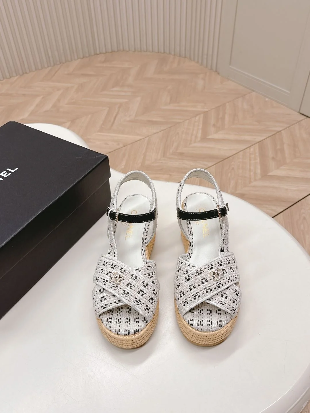 Mirror quality Chanel Sandals
