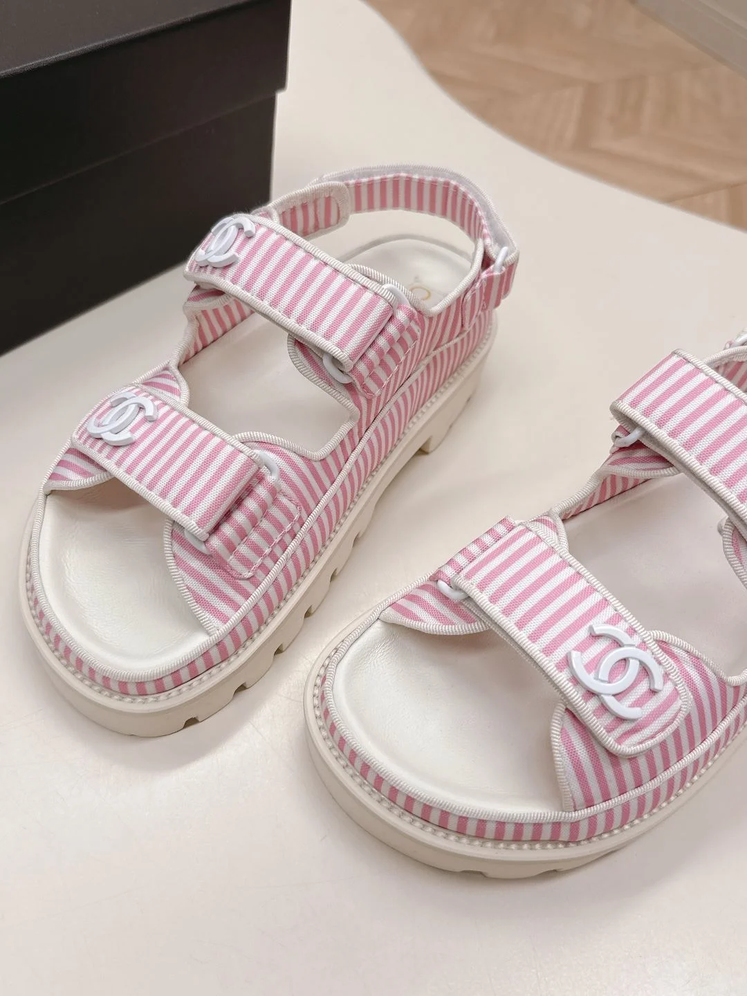 Low-cost Chanel Sandals