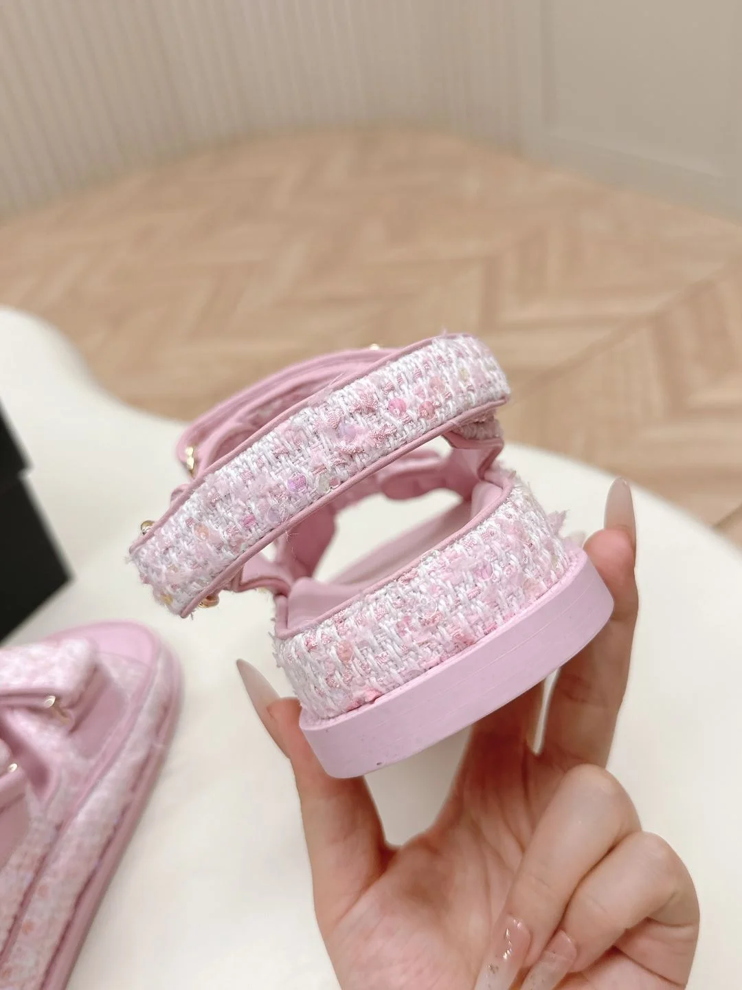 Accurate model Chanel Sandals