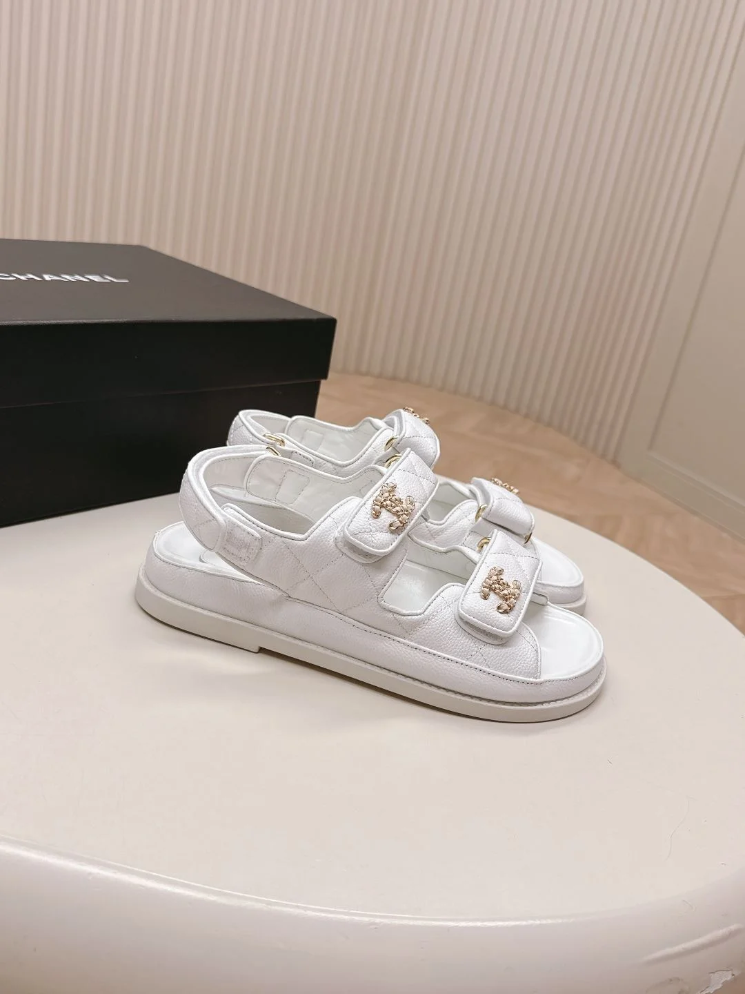 Exact replica Chanel Sandals