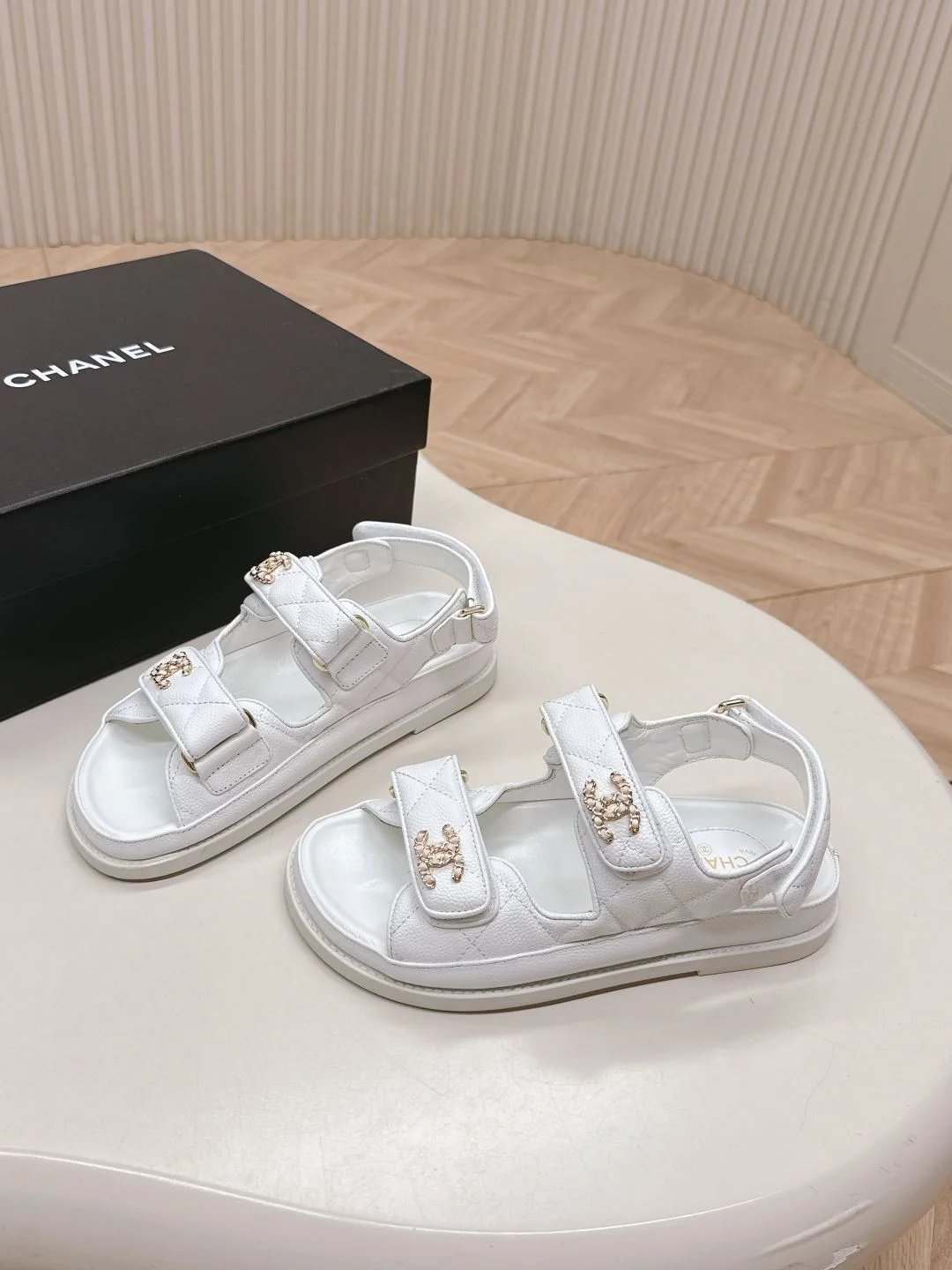 Exact replica Chanel Sandals