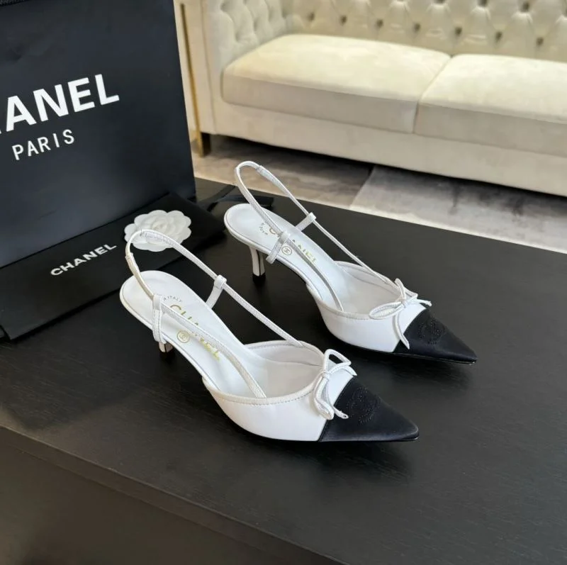 Accurate model Chanel Sandals