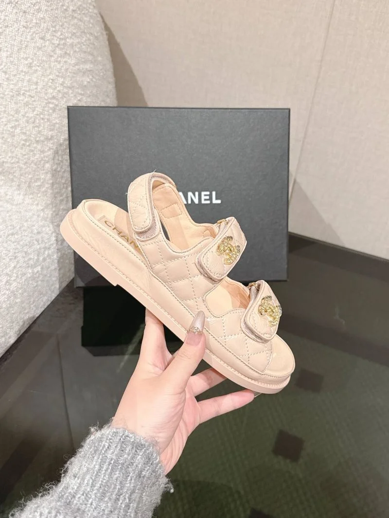 Accurate model Chanel Sandals
