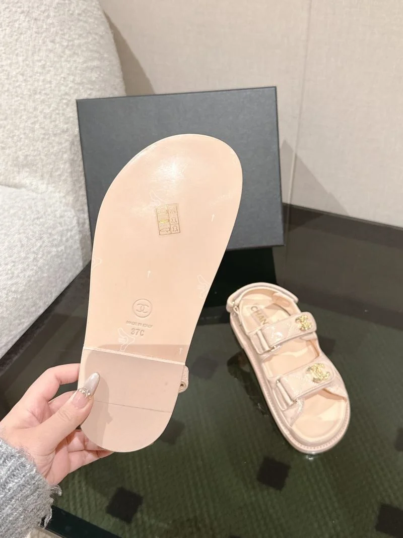 Accurate model Chanel Sandals